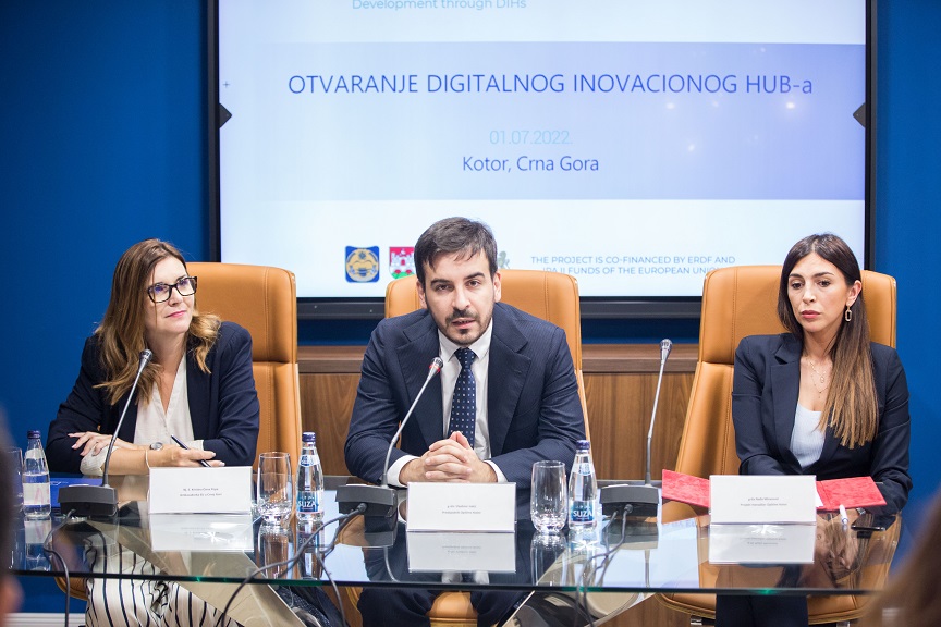 U KOTORU OTVOREN DIGITALNI INOVACIONI HUB - Radio Kotor